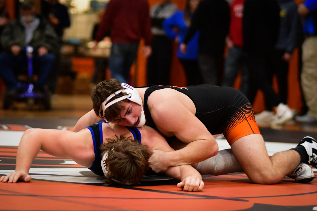 Jersey Shore’s Hadyn Packer wins first district title as five Bulldog ...